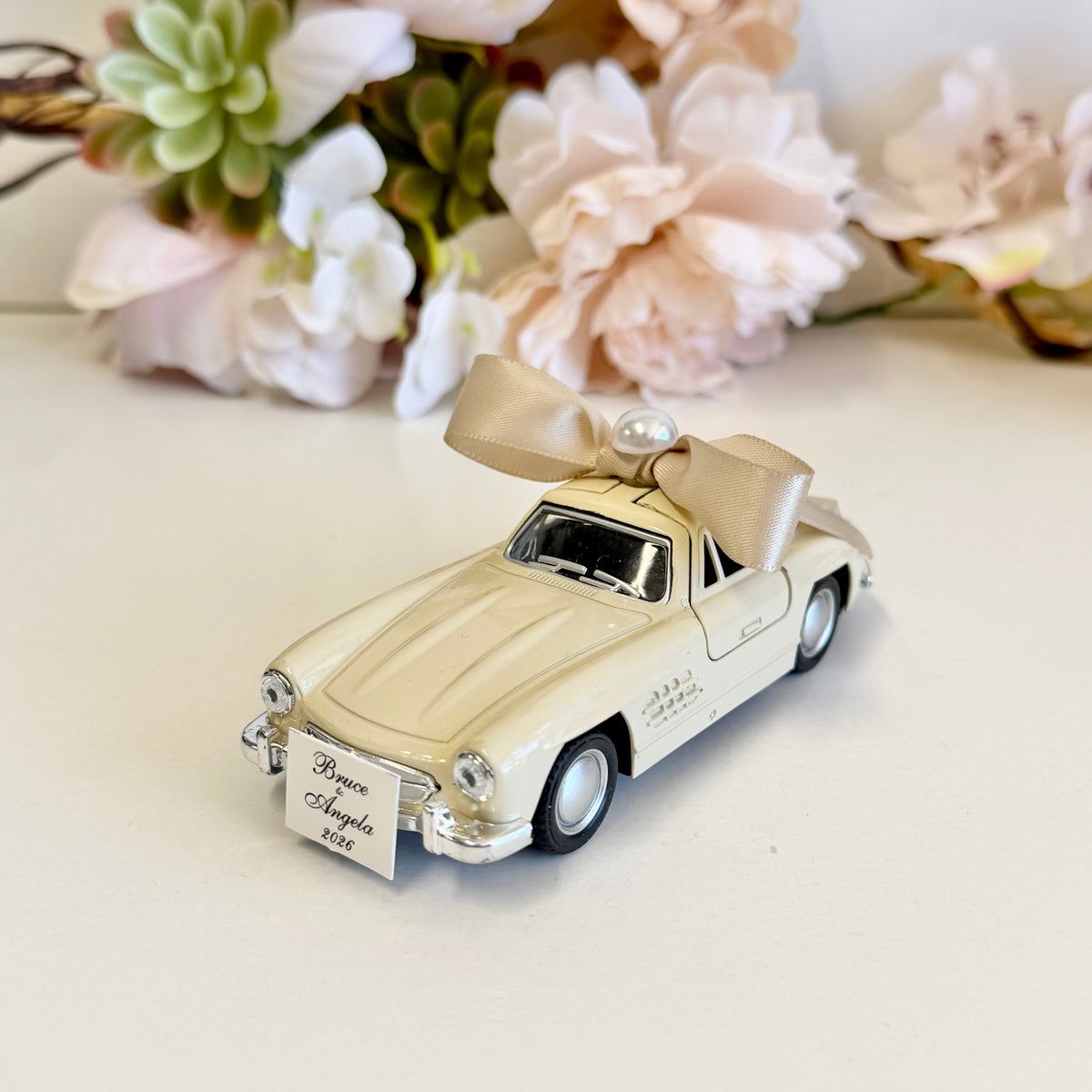 Vintage Elegance Car Wedding Favors with Rings, Retro Car Favors, Pers ...